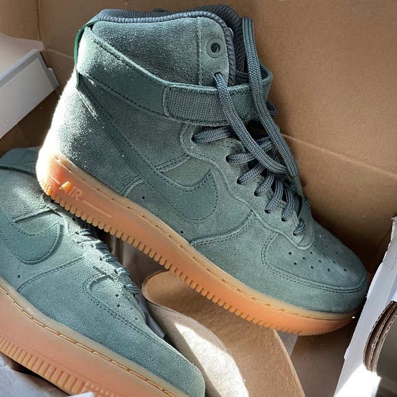Shoes | Nike Air Force 1 Hi Se In Dark Green | Poshmark
